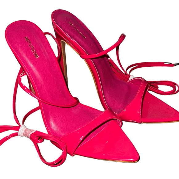 PrettyLittleThing | Shoes | Prettylittlething Heels | Poshmark